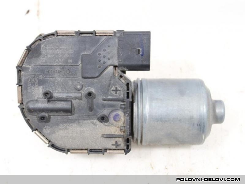 Volkswagen Golf 5 MOTOR BRISACA Razni Delovi