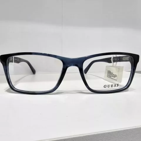 GUESS MUŠKE NAOČARE ZA VID MODEL 1