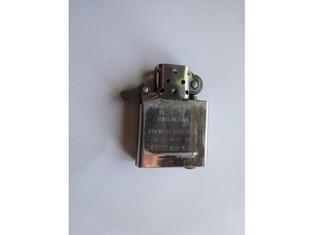Zippo uložak original C iz 2023 godine.