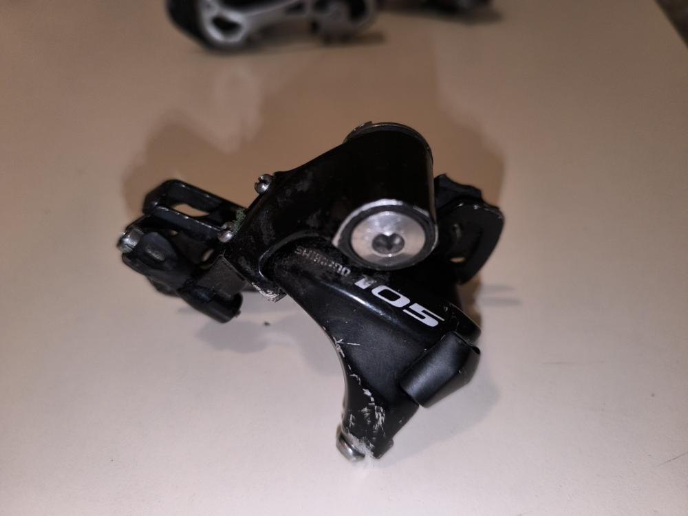 Shimano 105 11s zadnji menjač