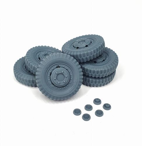 Pimp My Miniatures AFVs35-056 M8 Greyhound road wheels (weighted)