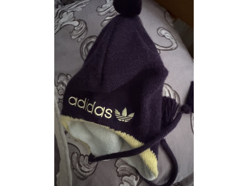 Adidas kapa originsl!!!