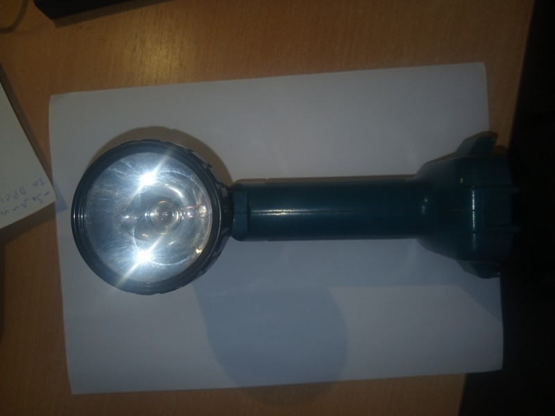 Makita aku bateriska lampa 9.6v