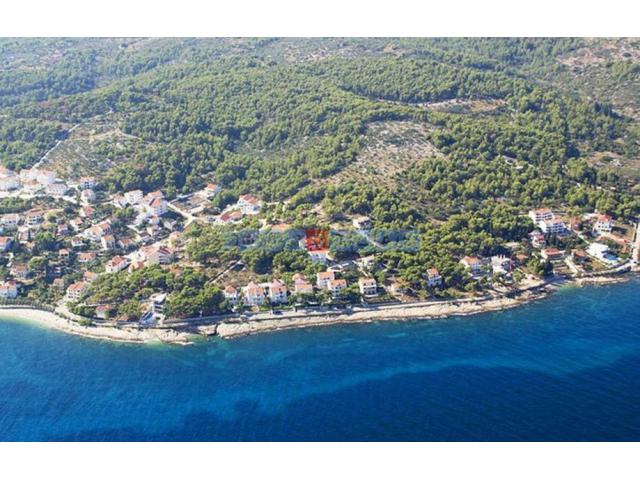 Zemljiste Sutivan otok Brač 25.500m2,u ponudi 20 hektara