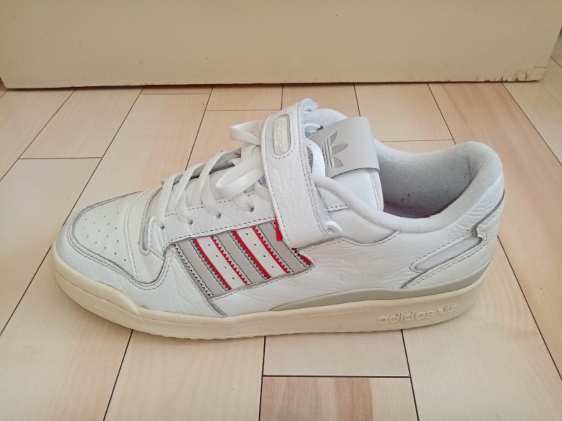 ADIDAS vrhunske muske kozne patike 45