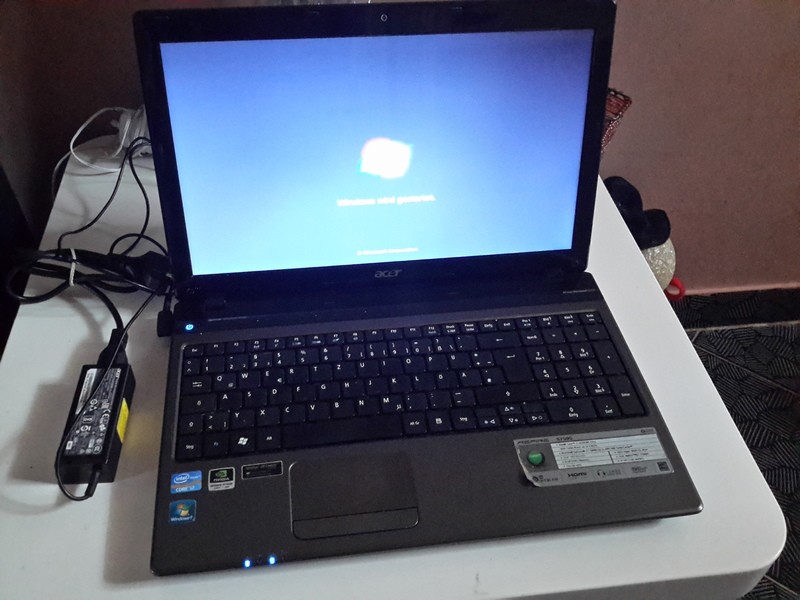 acer aspire i7