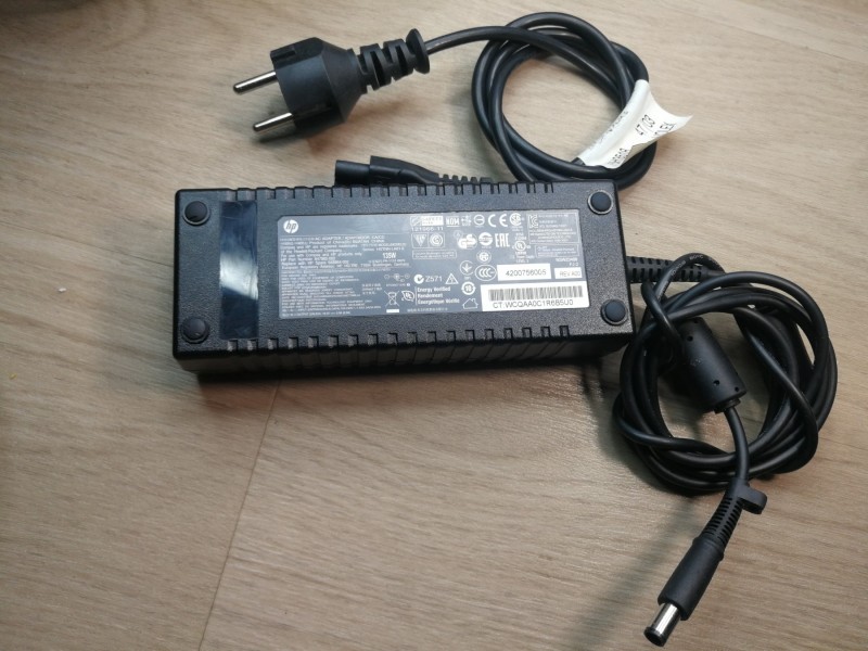 Adapter HP PA-1131-06HI 19,5V --- 6.9A 135W