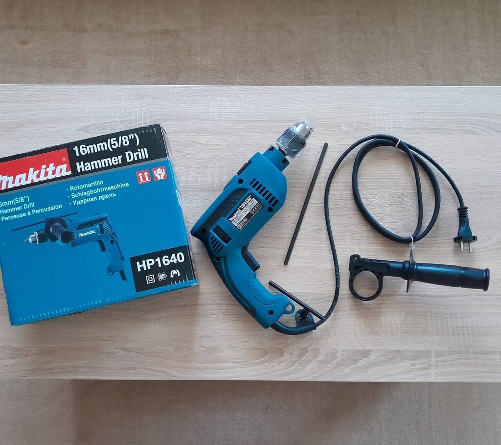 Nova makita bušilica hp1640 680w 16mm okretanje l/d nova