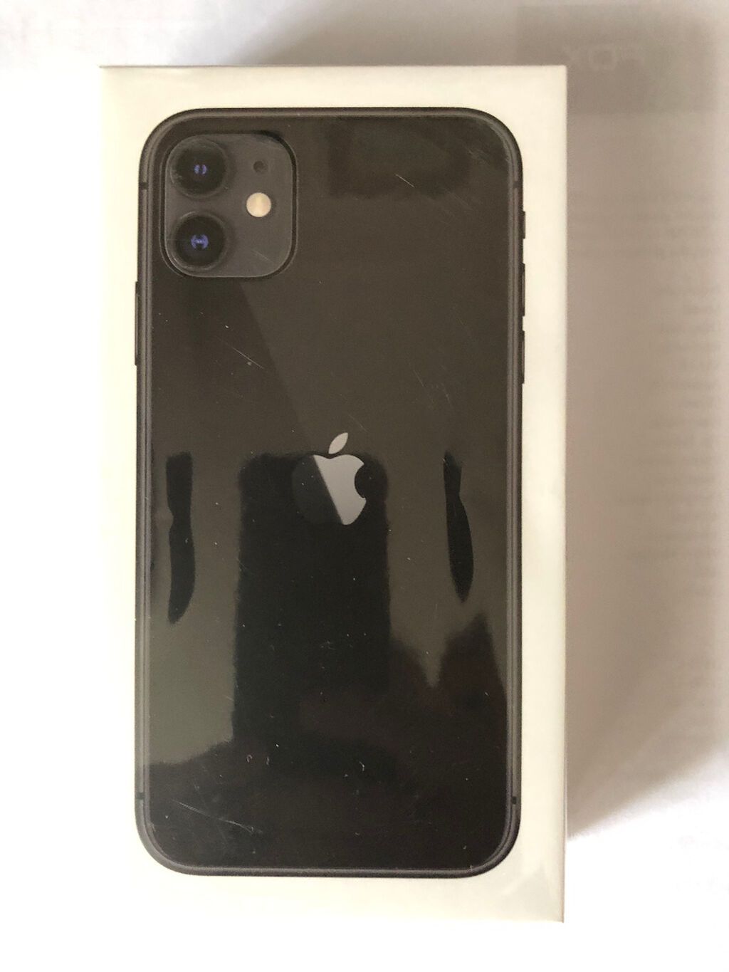 Apple iPhone 11 64GB Black - nov neotpakovan. Originalno fabričko