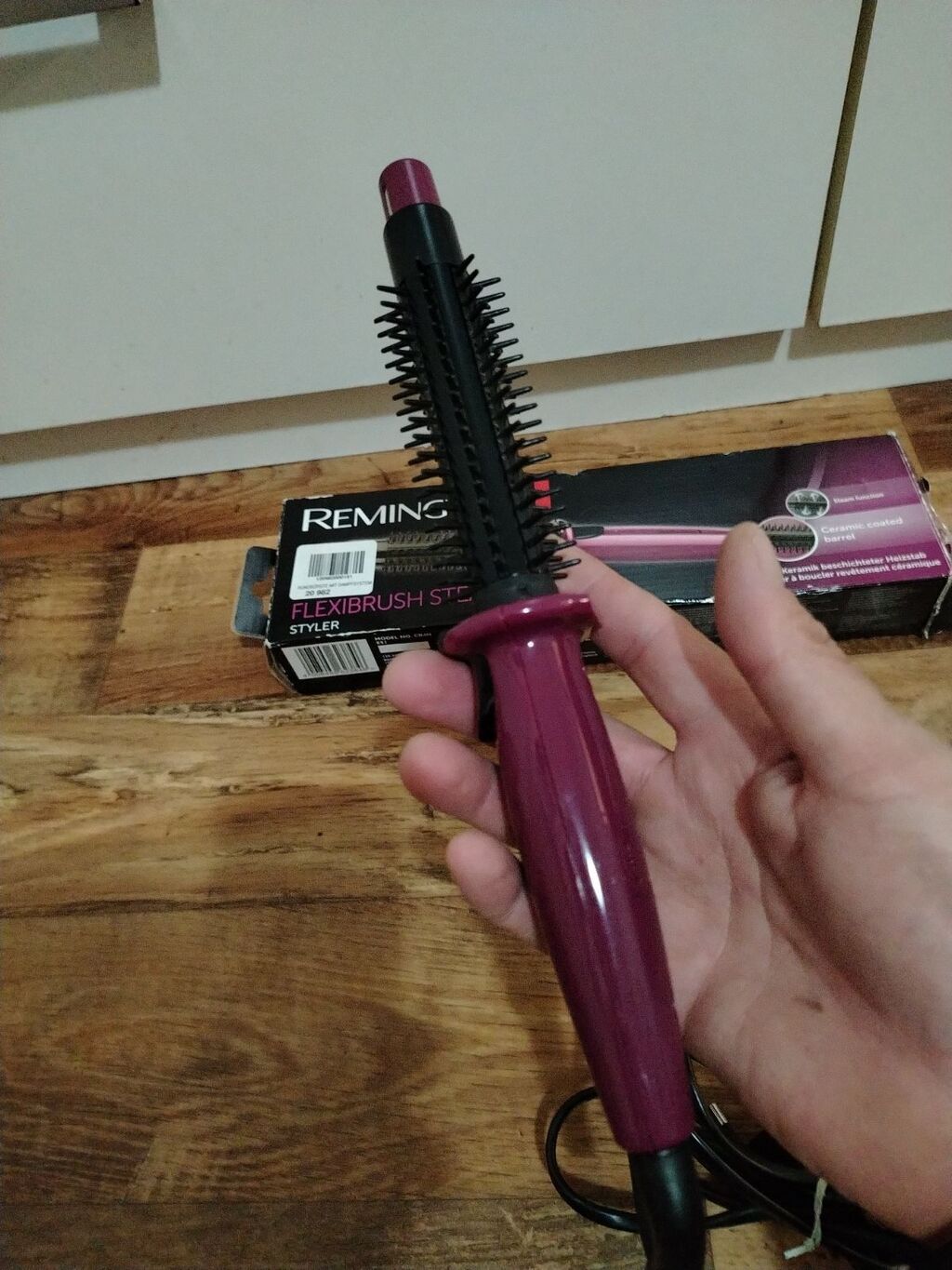 Remington Flexibrush Steam Styler – električna četka za uvijanje kose