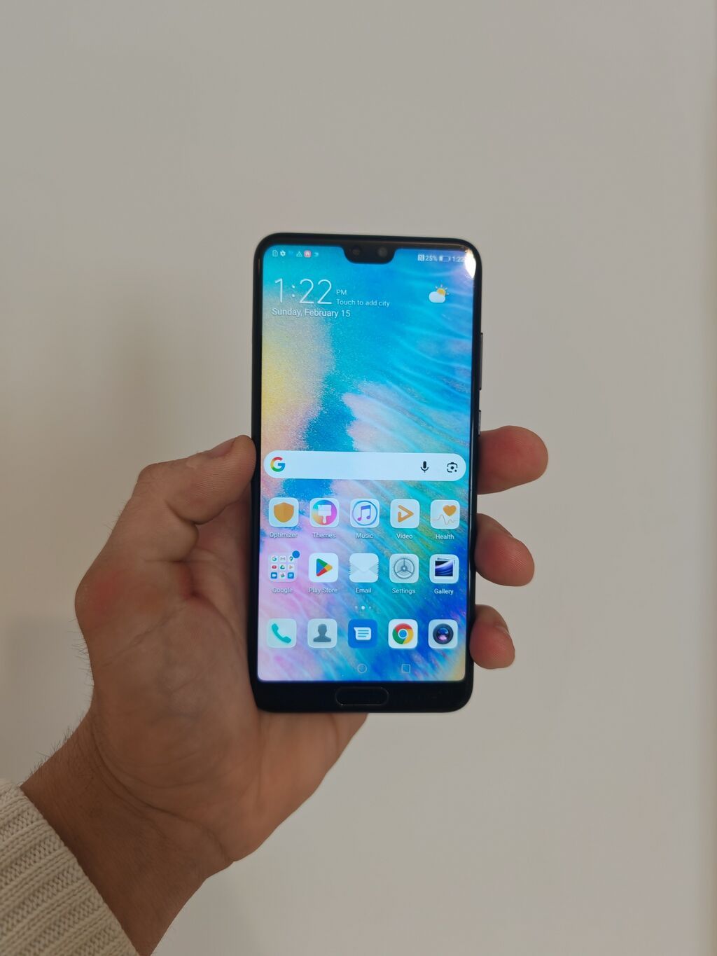 HUAWEI P20 TOP STANJE EXTRA POUZDAN    Na prodaju Huawei P20 u odličnom