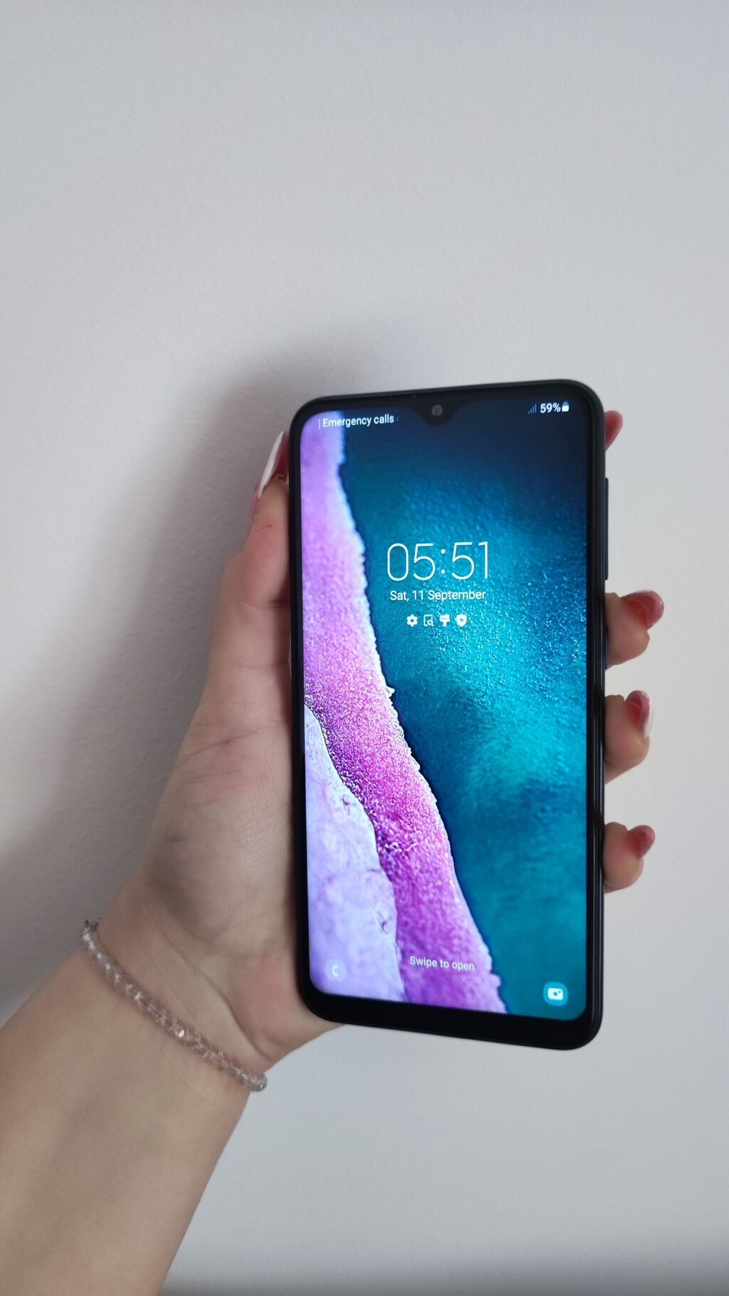    SAMSUNG GALAXY A10 – BRZ, STABILAN I HITNO!    Na prodaju Samsung