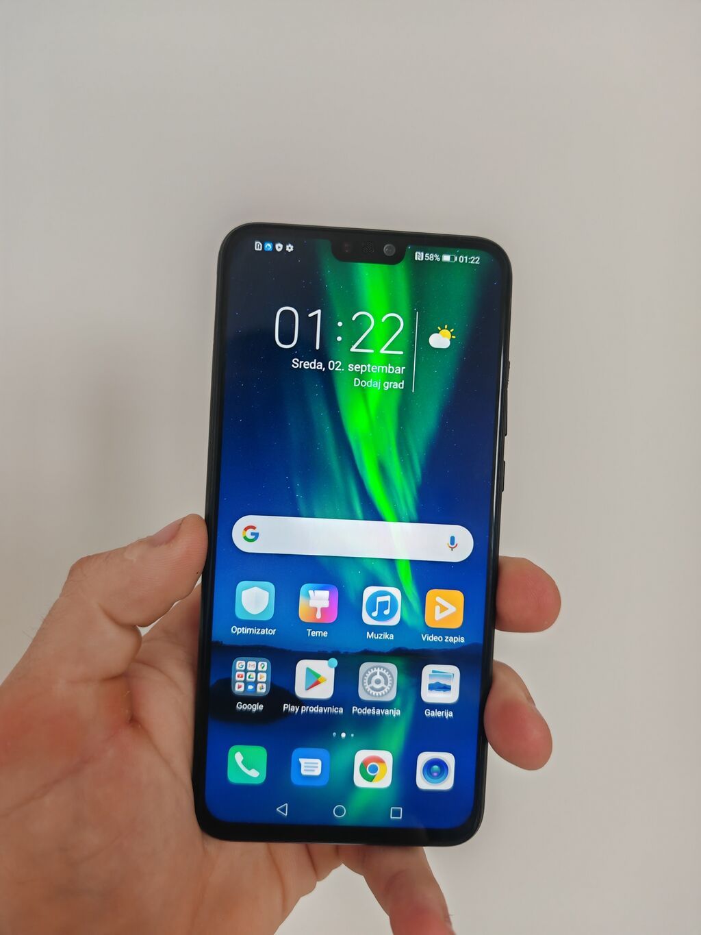 HONOR 8X VELIKI EKRAN TOP CENA    Na prodaju Honor 8X u odličnom