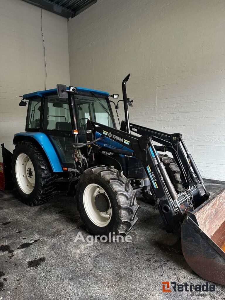 Prodaje se New Holland 6635 DT traktor točkaš na aukciji
