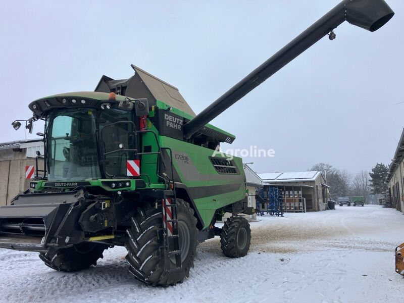 Deutz-Fahr C7206 TS mit Biso VX- TL Schneidwerk kombajn za žito
