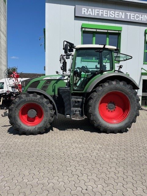 Fendt Vario 722 traktor točkaš