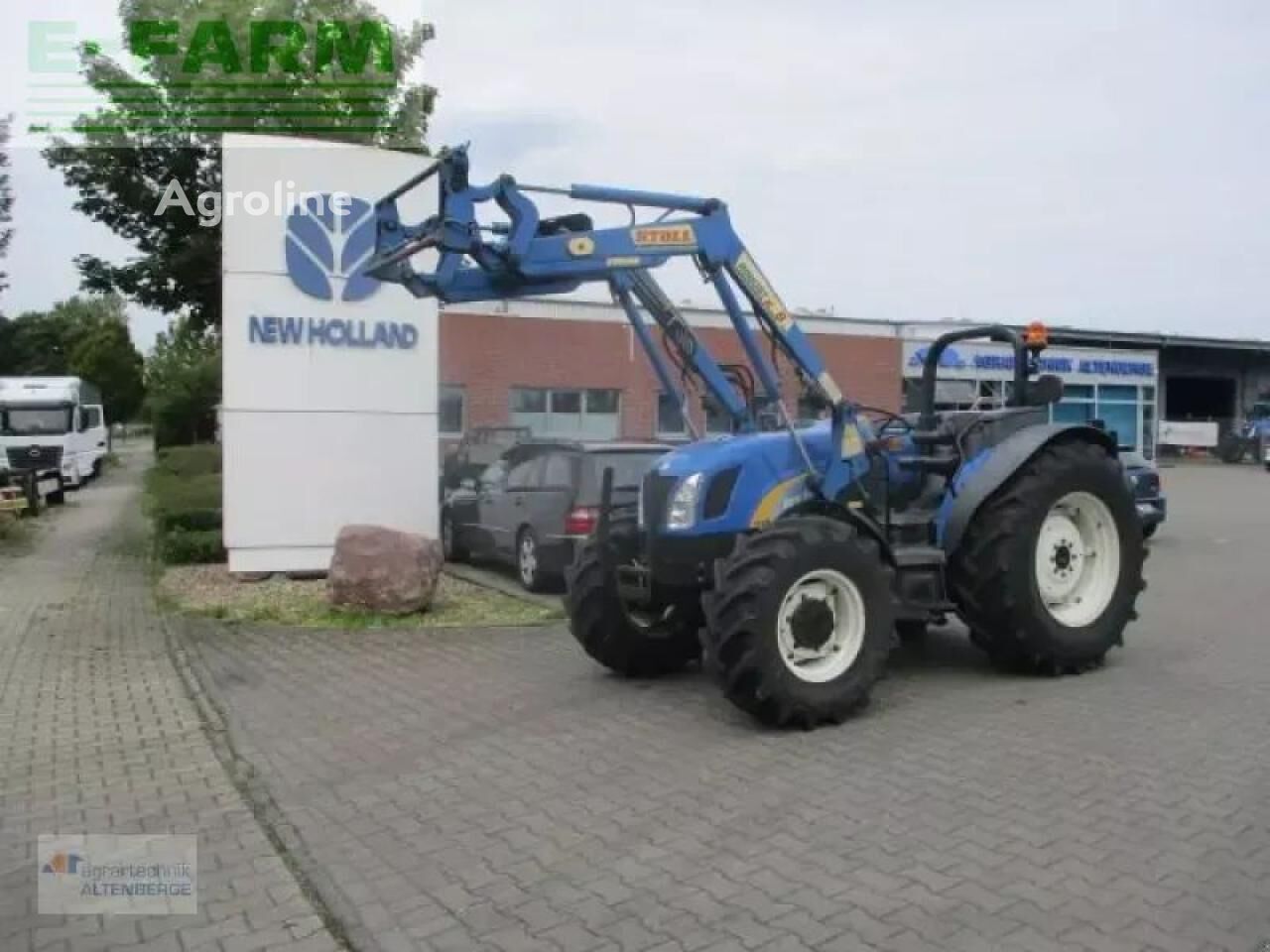 New Holland tn70 a niedrige bauhöhe traktor točkaš