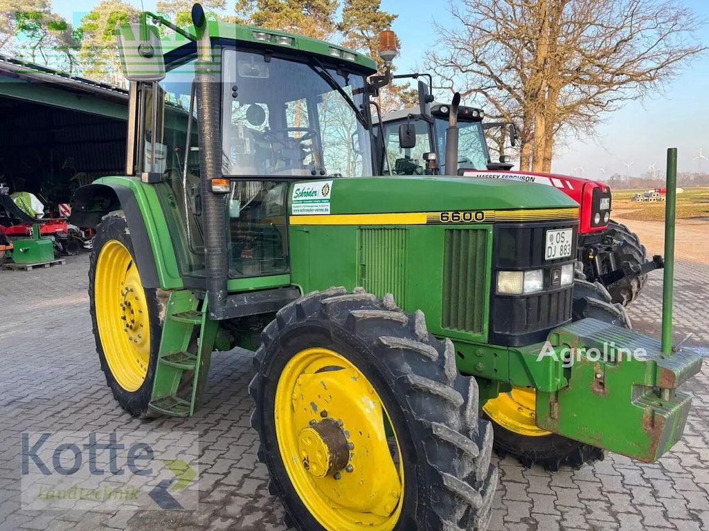 John Deere 6600 traktor točkaš