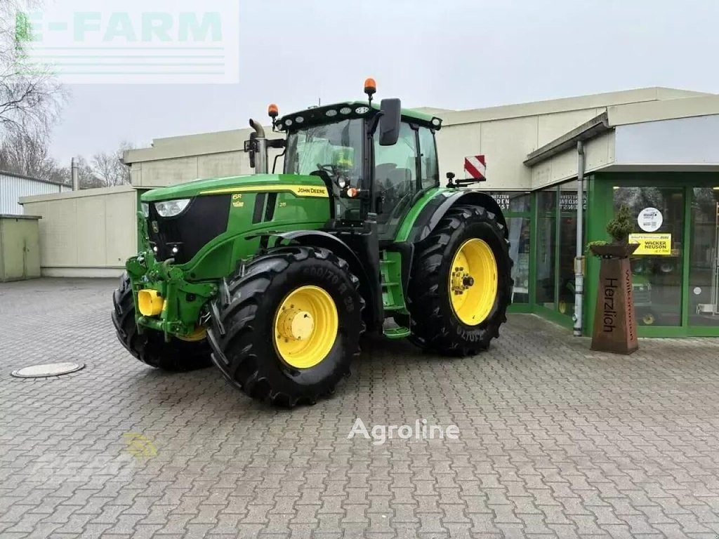 John Deere 6r215 traktor točkaš