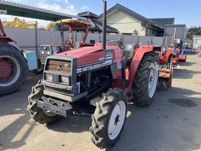 Mitsubishi TRACTOR(Mitsubishi) traktor točkaš