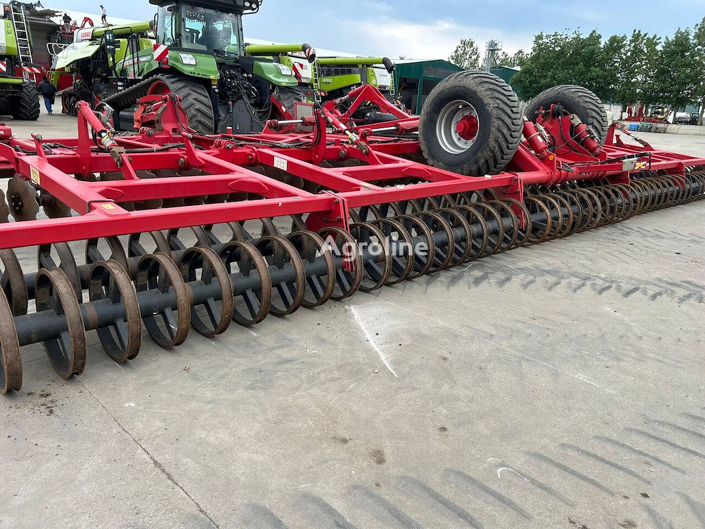 Horsch Joker 12 RT tanjirača