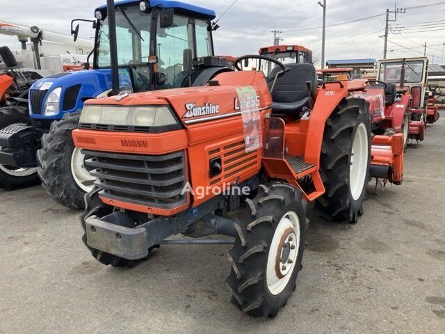 Kubota TRACTOR(Kubota) mini traktor