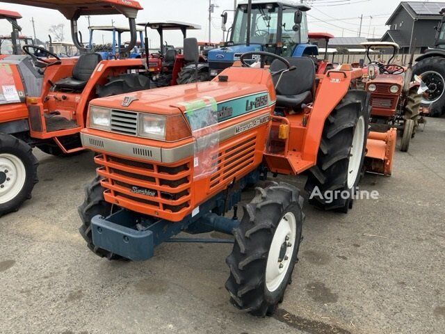 Kubota TRACTOR(Kubota) mini traktor
