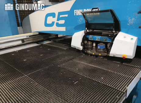CNC mašina za probijanje Finn-Power C5 + Compact Express