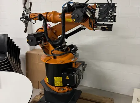 Industrial Robot KUKA KR 16