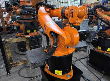 Industrial Robot Kuka KR20-3 Verified seller