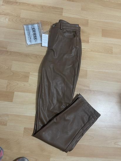 Nove original Guess pantalone