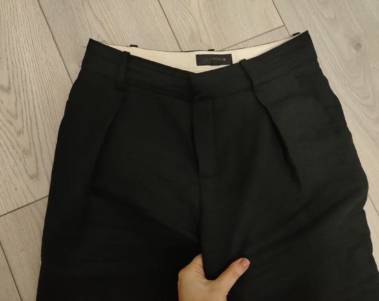 Zara pantalone vel. S