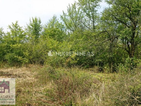 Građevinski plac 10 ari, Konatice, Obrenovac - 8.500€