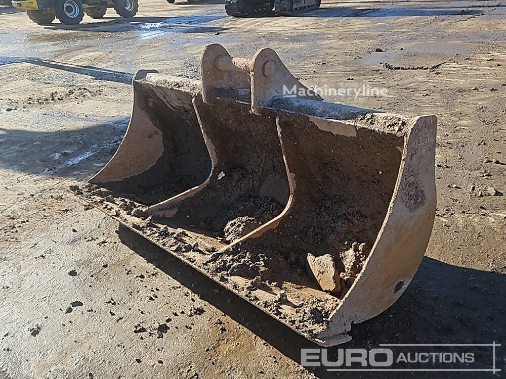 Prodaje se 74" Ditching Bucket 65mm Pin to suit 13 Ton Excavator kašiku za gradiranje na aukciji