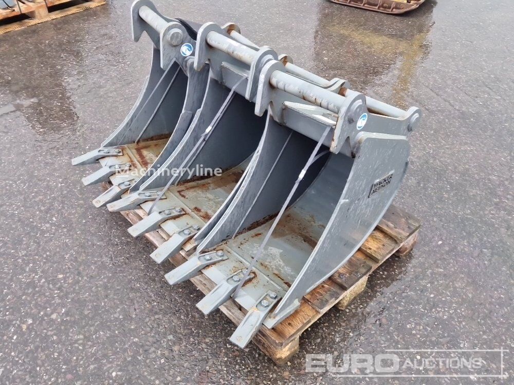 Prodaje se Radlinger 15" Digging Buckets (3 of) to suit 45mm Pin sejalnu kašiku na aukciji