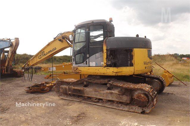 Komatsu Excavator 2002 pentru Dezmembrat hidraulični čekić