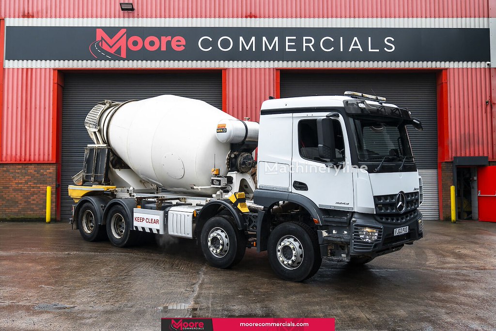 Cifa SLX 8 na šasiji Mercedes-Benz Arocs 3243 Sleeper Cab kamion s mešalicom za beton