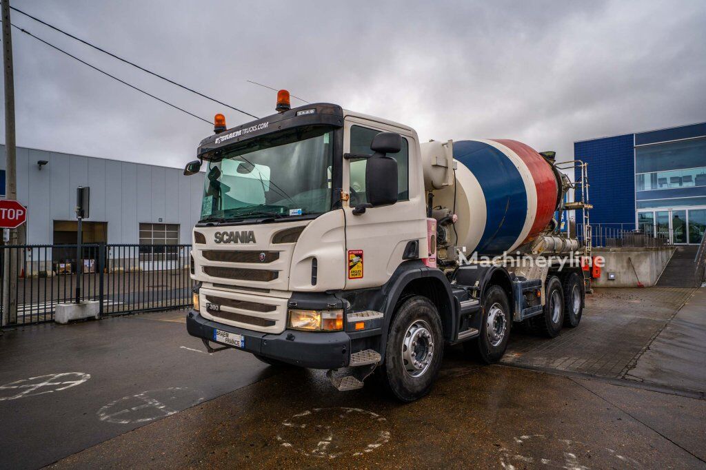 Scania P 360 + LIEBHERR 9m3 kamion s mešalicom za beton