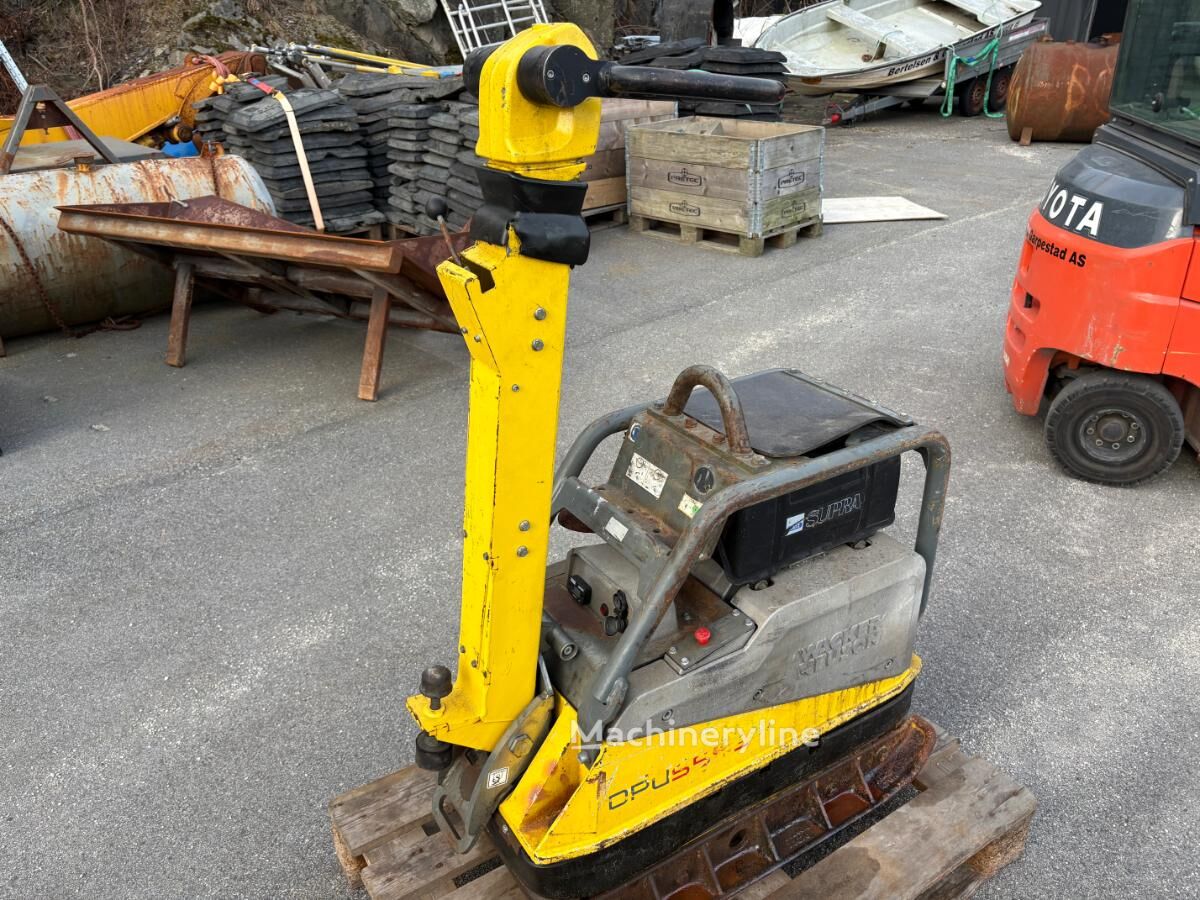 Prodaje se Wacker Neuson DPU 5545 Heh vibro ploču na aukciji