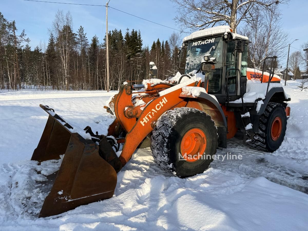 Prodaje se Hitachi ZW250 prednji utovarivač na aukciji