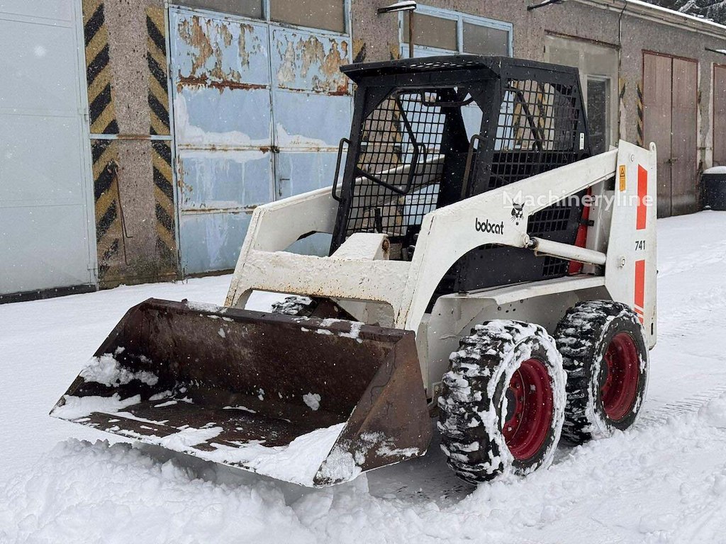 Bobcat 741 mini utovarivač