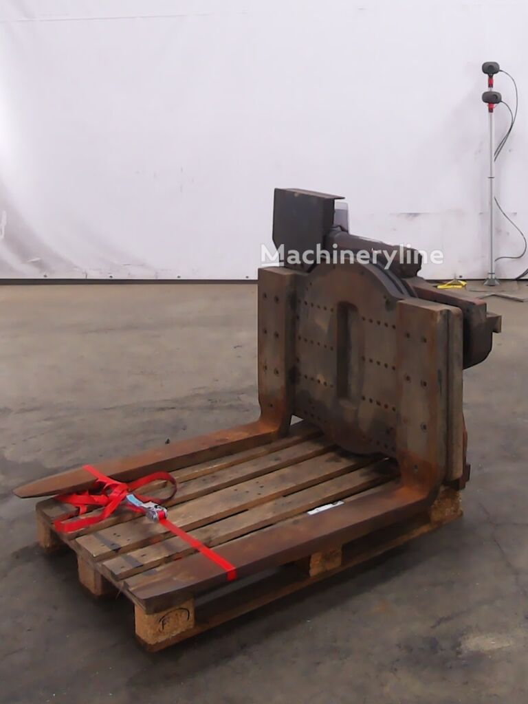 Prodaje se Meyer rotator za viljuškar na aukciji