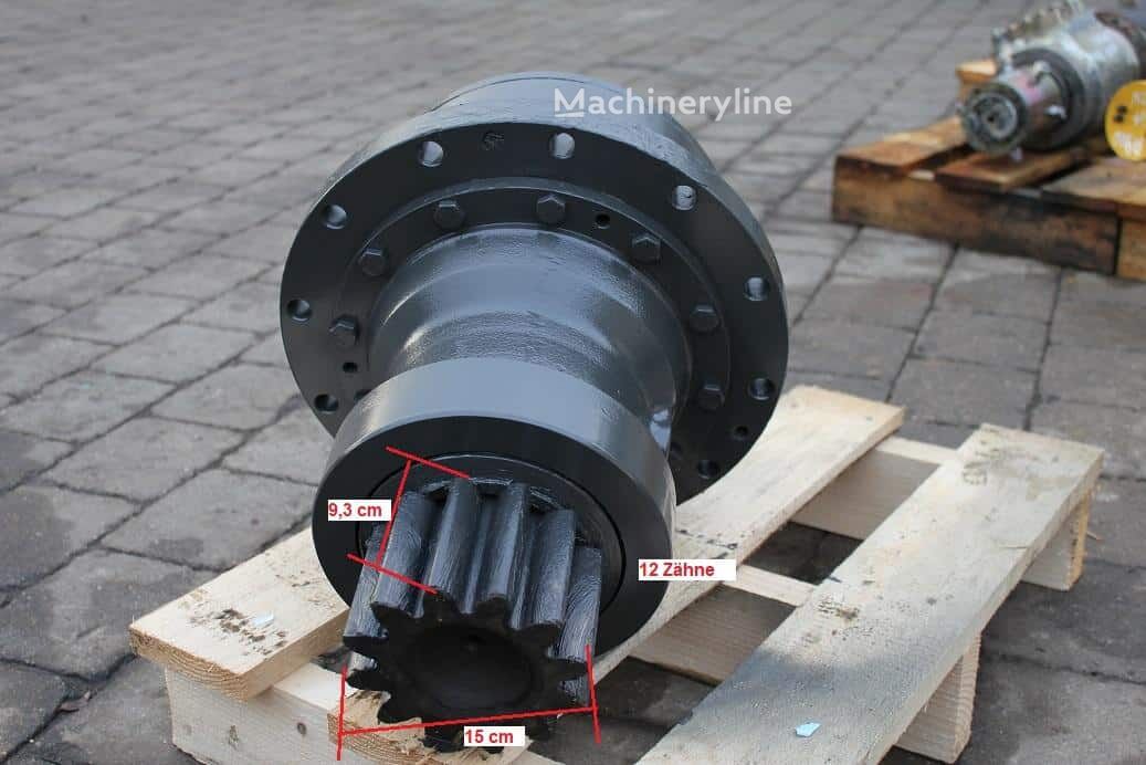 Reductor de Rotire pentru rotacioni prenosnik za Airman AX05-11 cu 12 Dinți, Diametru 9.3 cm, Lungime 15 cm građevinske mašine