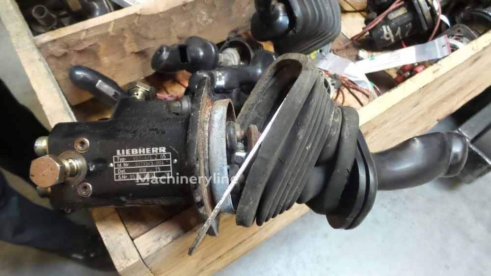 Joystick pentru excavator hidraulička upravljačka jedinica za Liebherr A902LI în stare utilizată, cod produs 9276485 građevinske mašine