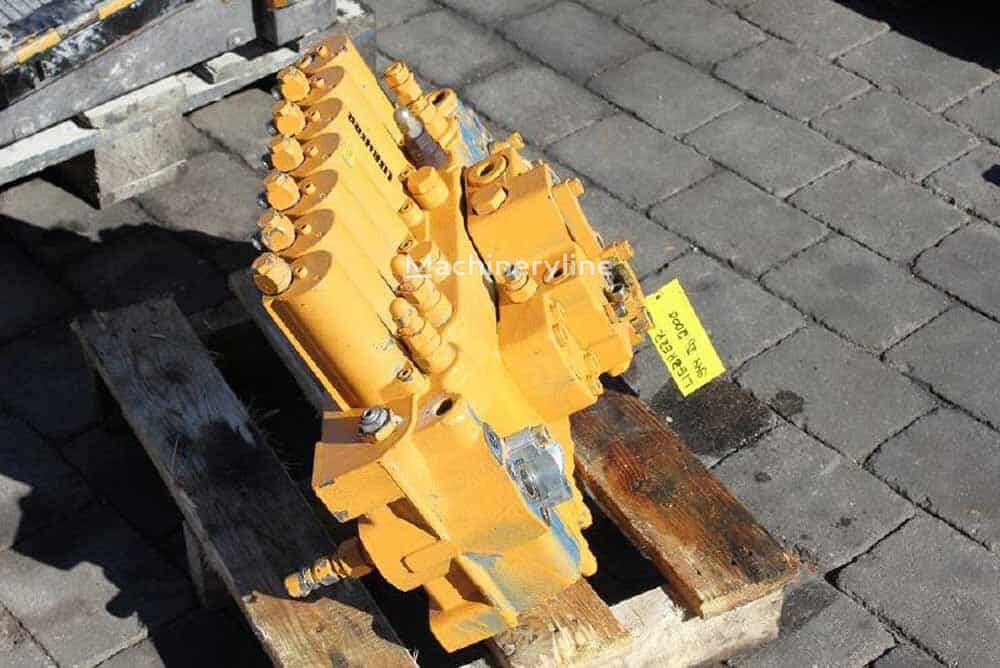 Distribuitor Comenzi Hidraulice pentru Excavator hidraulični razvodnik za Liebherr R944 (Vedere de Sus) građevinske mašine