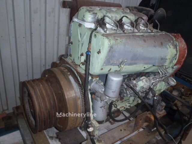 Motor Second Hand, 4 Pistoane, Stare Bună de Funcționare za Deutz F4L812 građevinske mašine