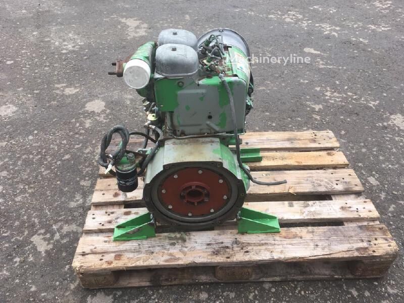 Motor za Deutz 2 Cilindri Second Hand pe Palet građevinske mašine