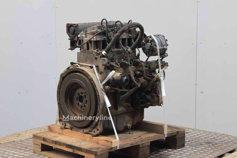 Motor za Deutz F3M1011F din dezmembrare građevinske mašine