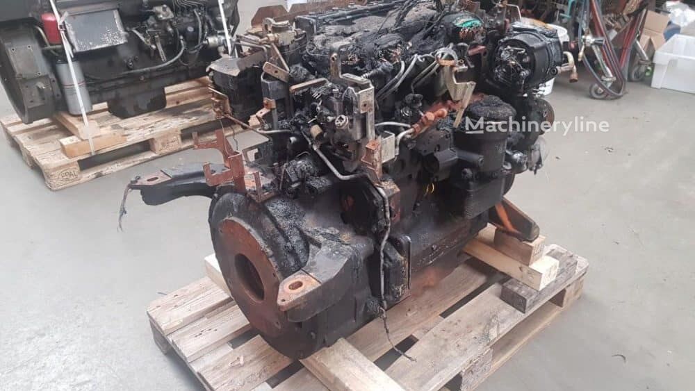 Motor TCD41L4 Second Hand – Vizibil Deteriorat za Deutz TCD 4.1 L4 građevinske mašine