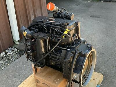 Motor za Komatsu SAA4D107E-3 građevinske mašine